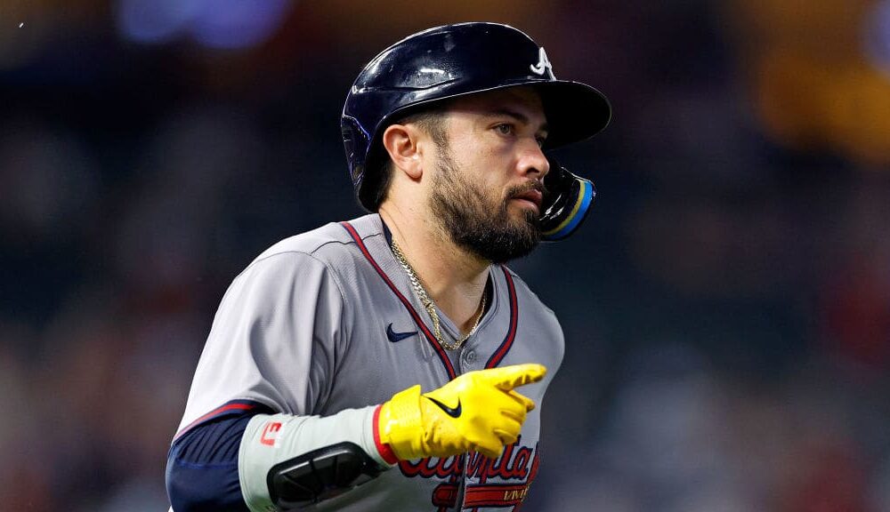 Travis d’Arnaud pacta con los Angels por dos años y 12 millones de ...