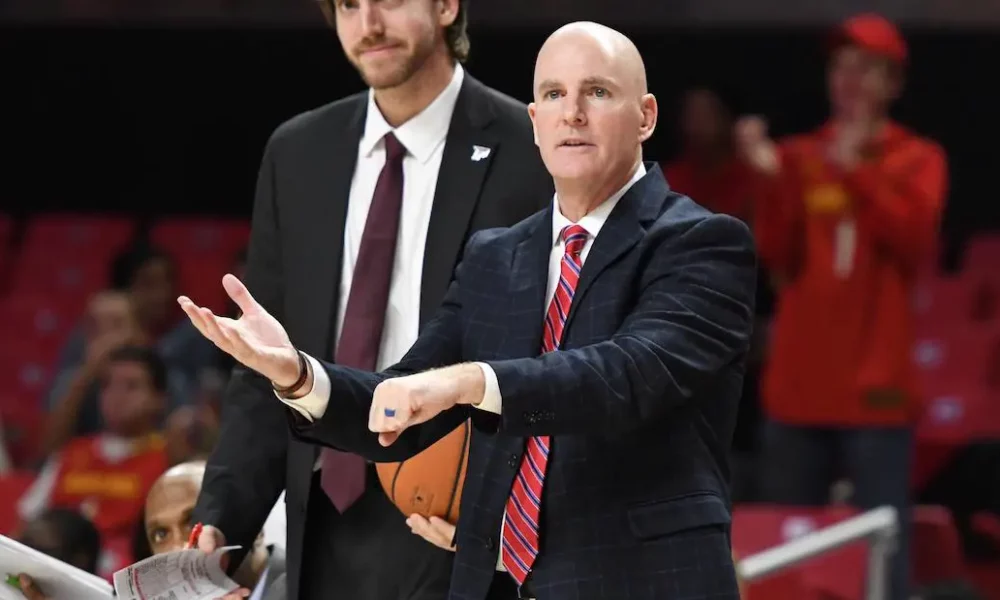 Jay Young renuncia a su puesto en Fairfield a pocos días de inicio de ...