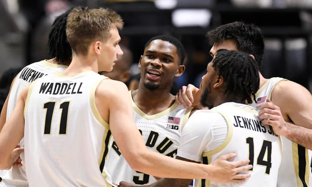 Purdue es el número 1 en ranking AP - Pio Deportes