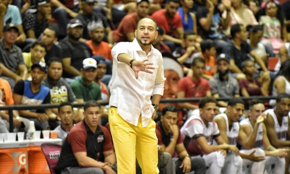 David Díaz dirigirá la selección nacional de baloncesto - Pio Deportes